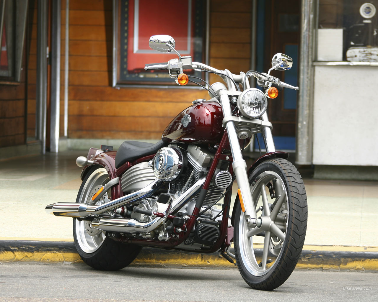 Harley Davidson FXCW Rocker 1280x1024 c120 - Tapety na pulpit ...