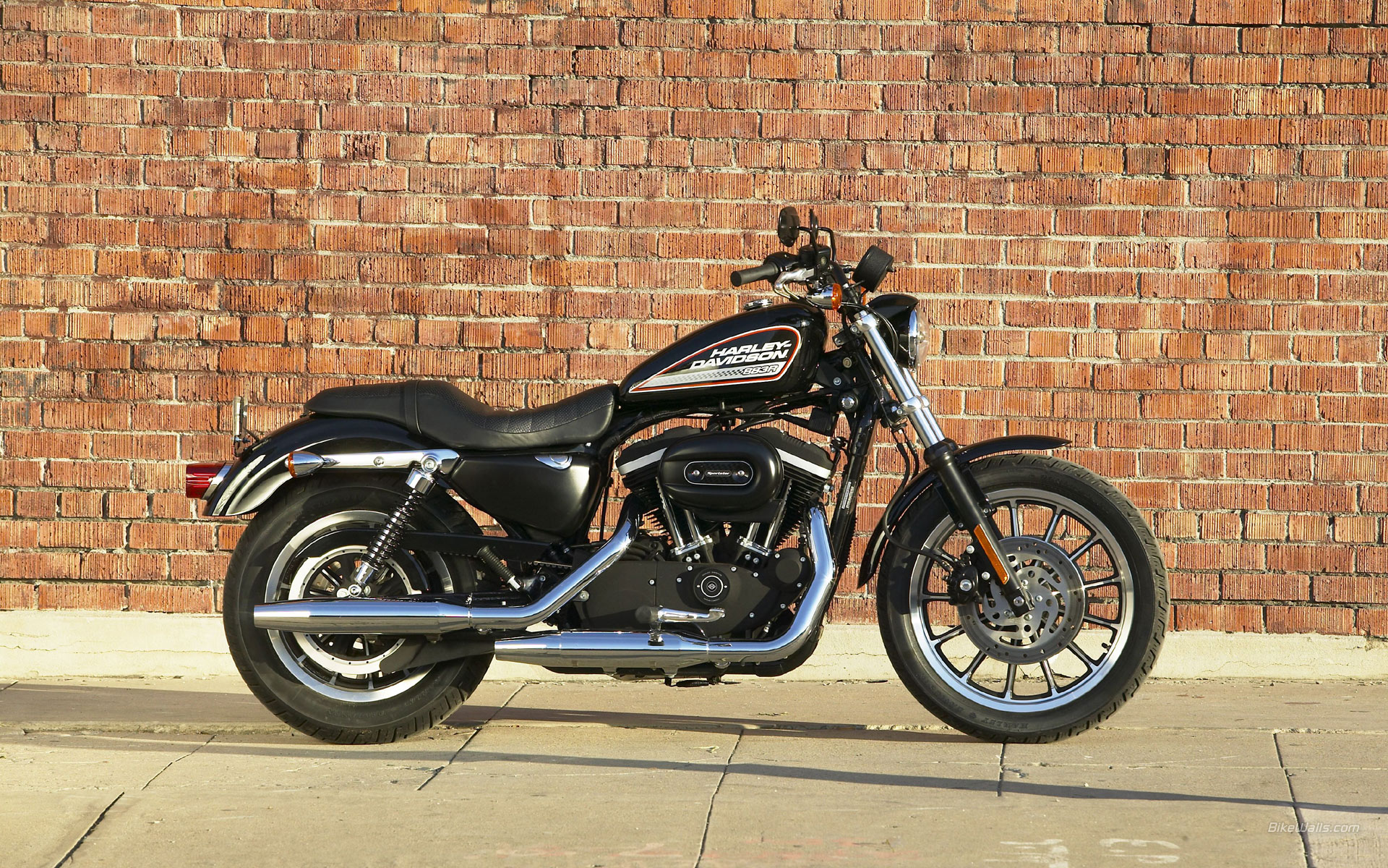 Harley Davidson XL 883 R Sportster 1920x1200 c5 - Tapety na pulpit ...