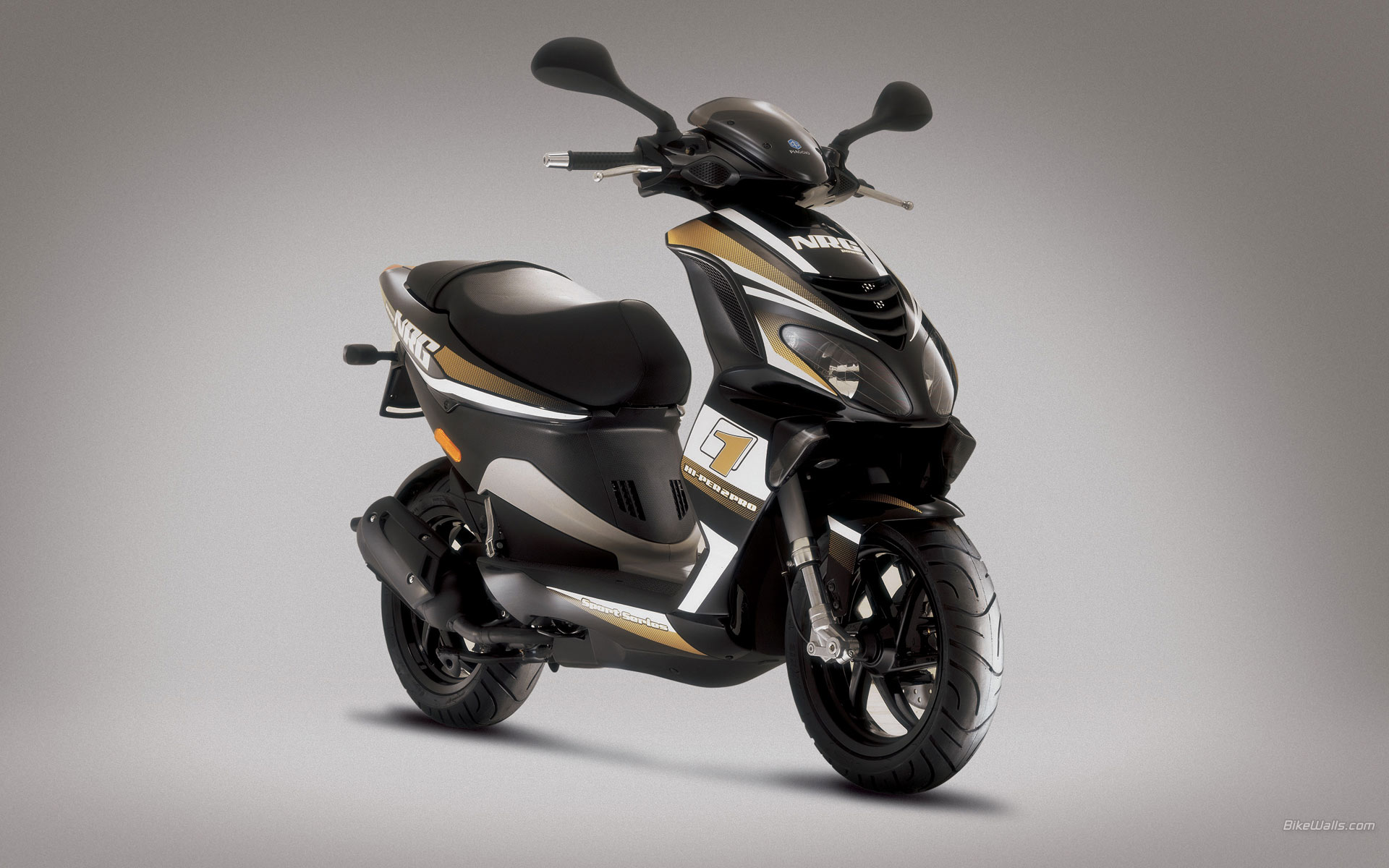 Piaggio NRG Power 1920x1200 c67 - Tapety na pulpit - samochody sportowe ...