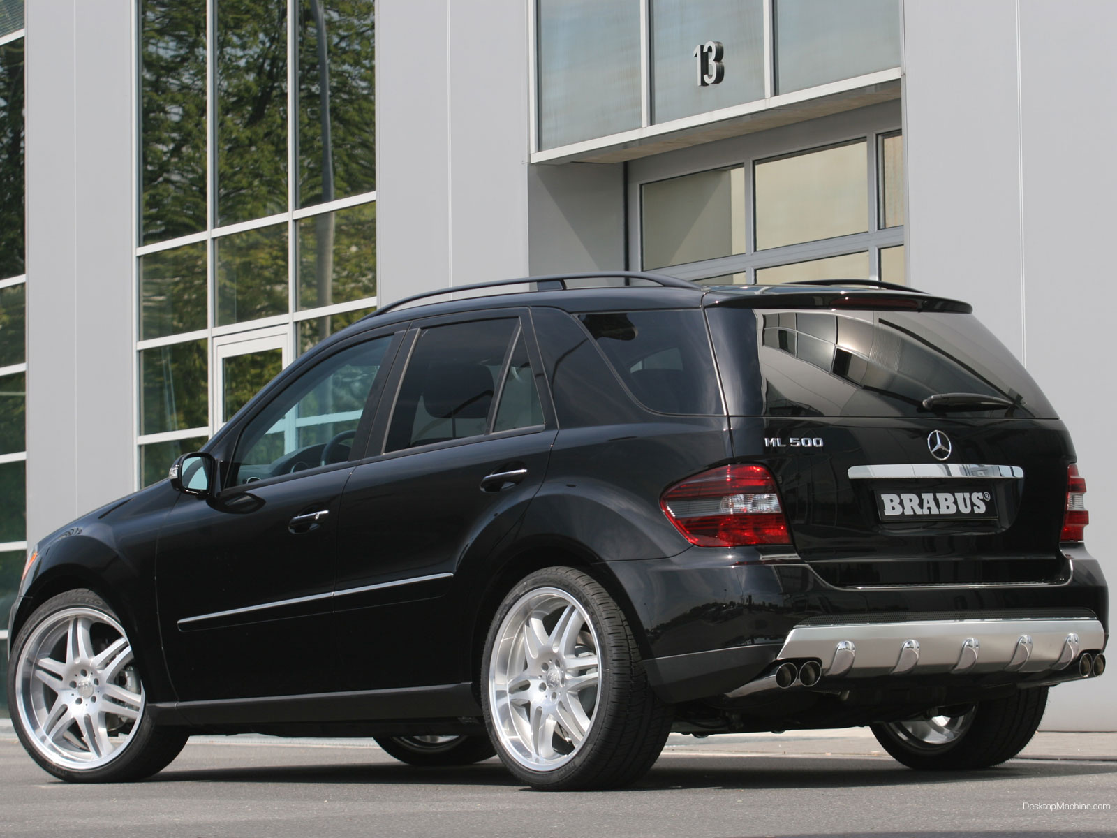 Mercedes Benz ML 500 Brabus 1600x1200 b11 - Tapety na pulpit ...